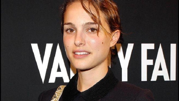 娜塔莉·波特曼强调迈克·尼科尔斯是他年轻时“唯一没有流口水的男性导师”