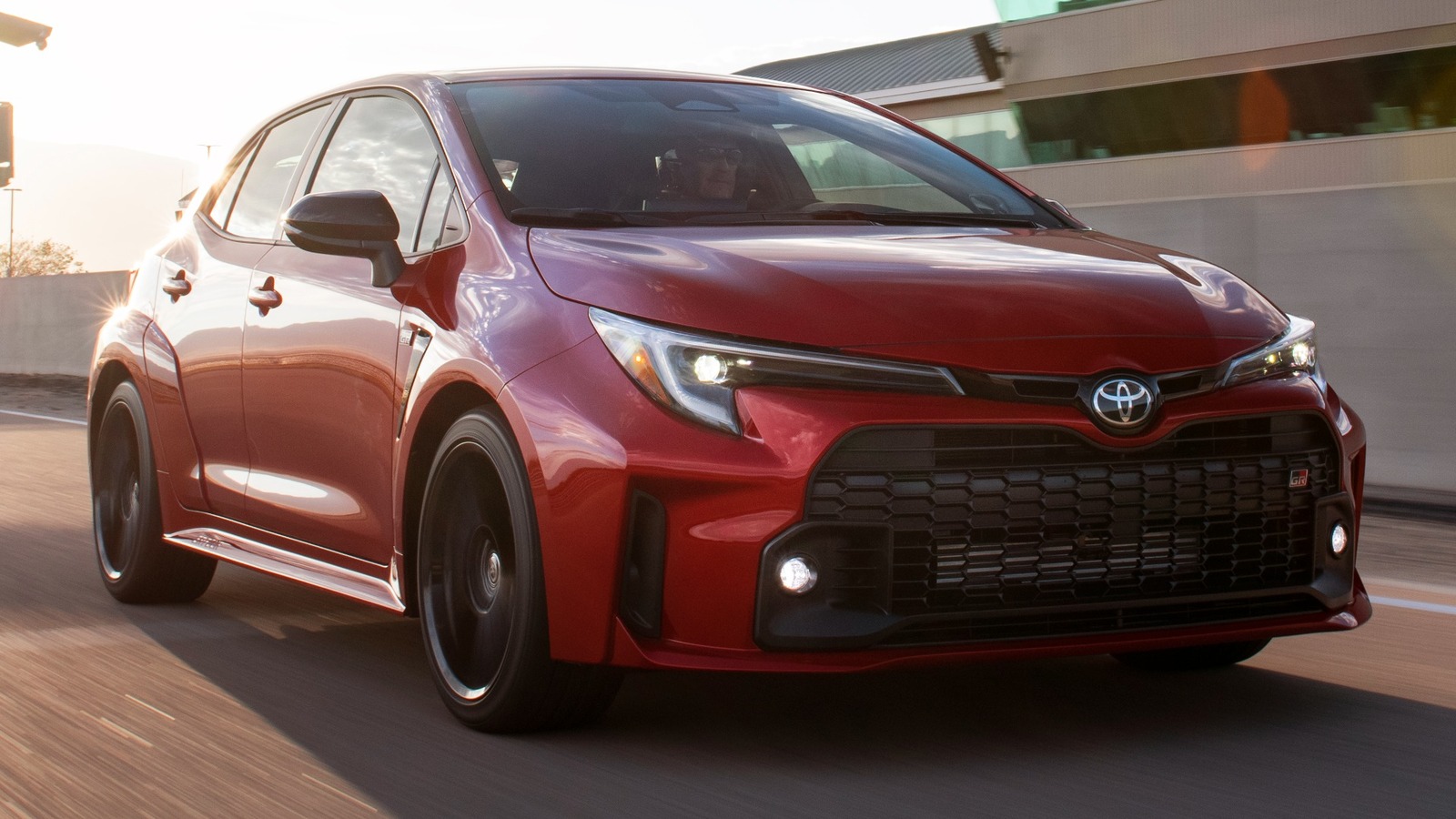 仍有 15 款手动挡新车 - Wwtyrd.com