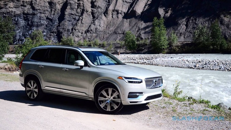 2020款沃尔沃XC90 First Drive：T8混合动力、T6和自鸣得意的瑞典人