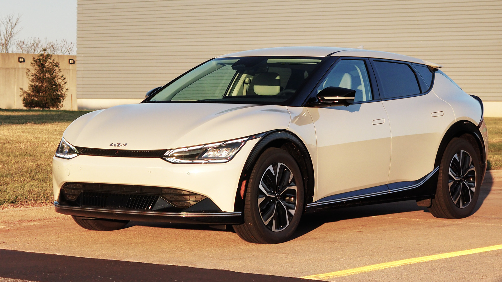 2022 起亚 EV6 评测：主流电动车 - Wwtyrd.com