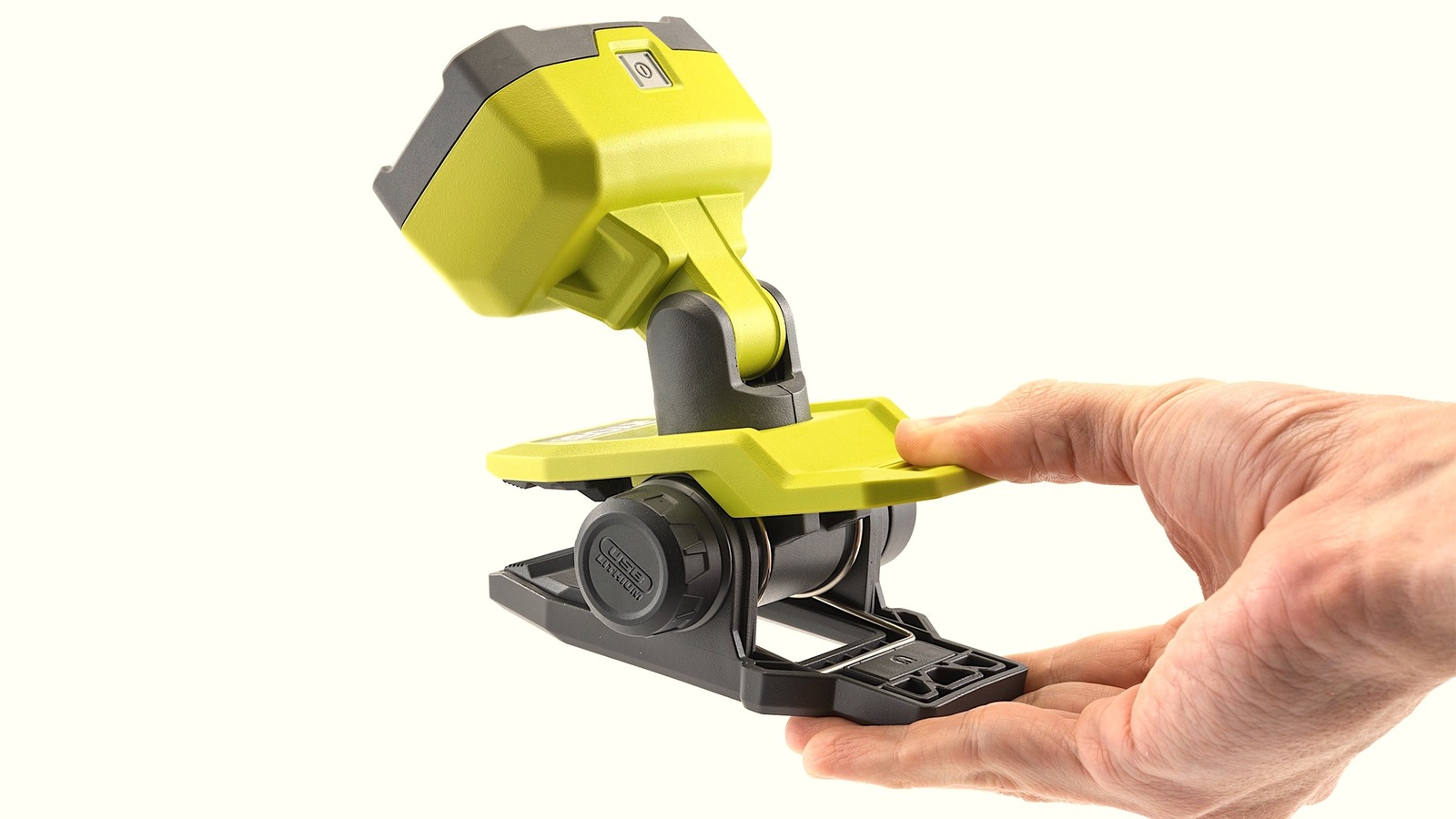 4 种在露营地派上用场的 Ryobi 夹具产品 - Wwtyrd.com