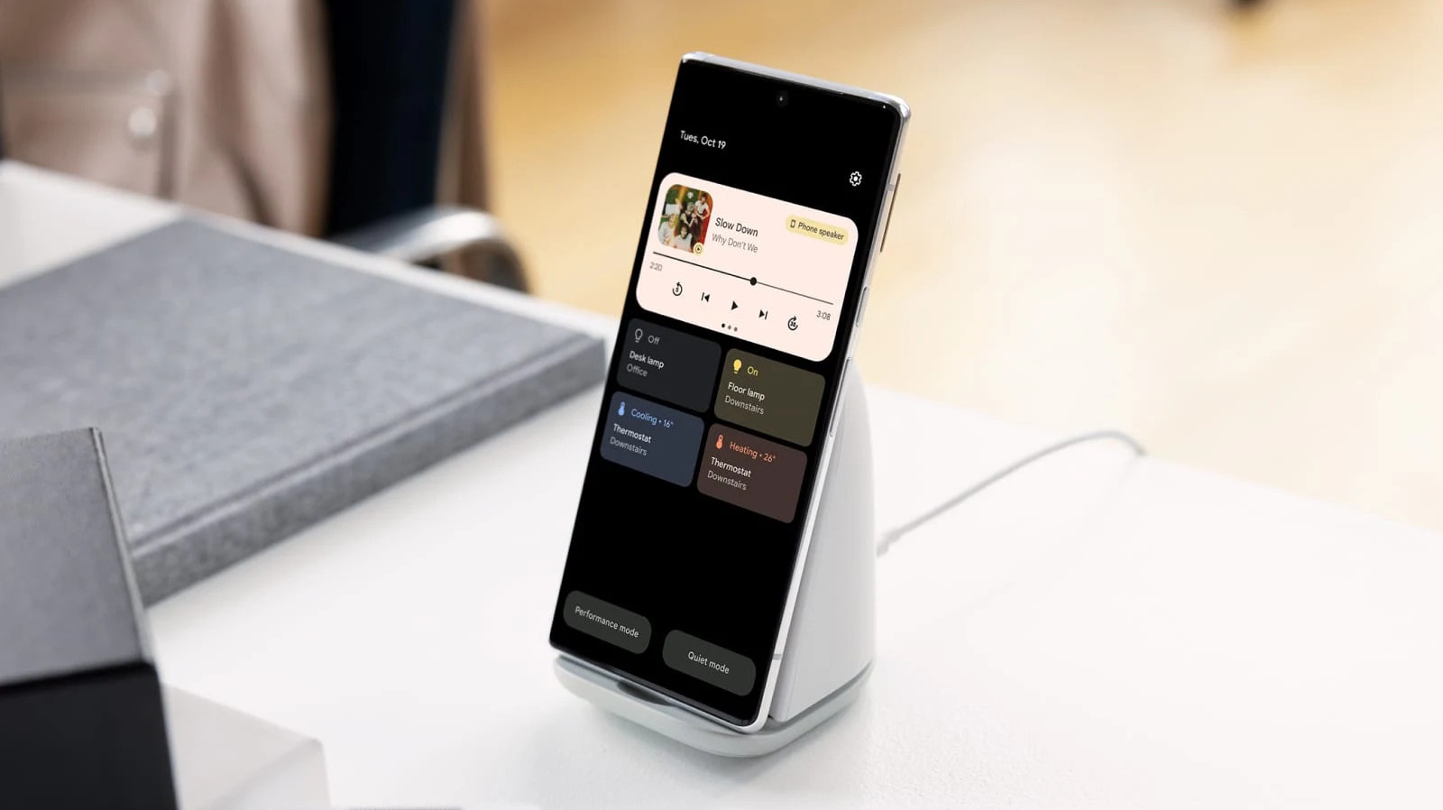 适合 Google Pixel 7 和 Pixel 7 Pro 的最佳无线充电器 - Wwtyrd.com