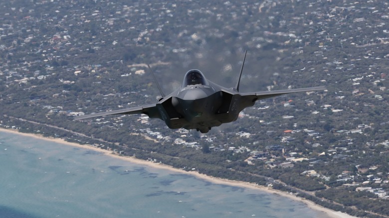 F-35战斗机喷射变体解释了：每种型号的独特特征 - Wwtyrd.com