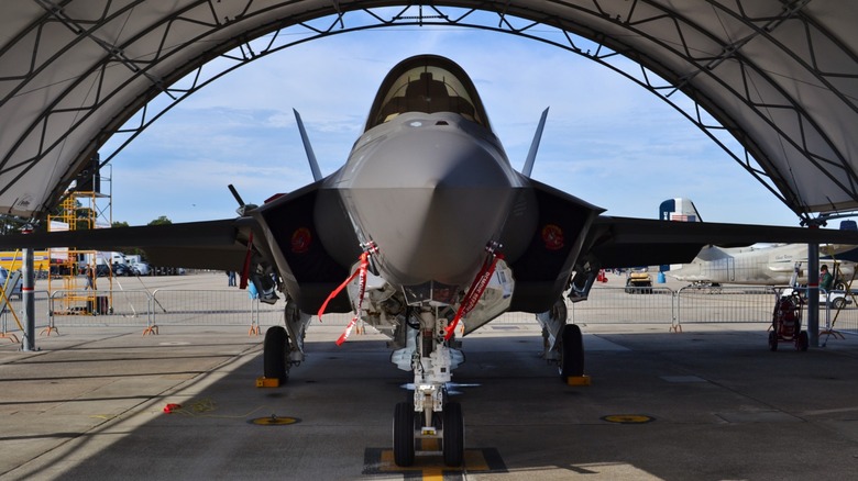 F-35战斗机喷射变体解释了：每种型号的独特特征 - Wwtyrd.com