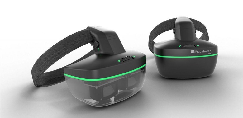 这款 AR 耳机将眼球追踪直接植入其 OLED 显示屏中