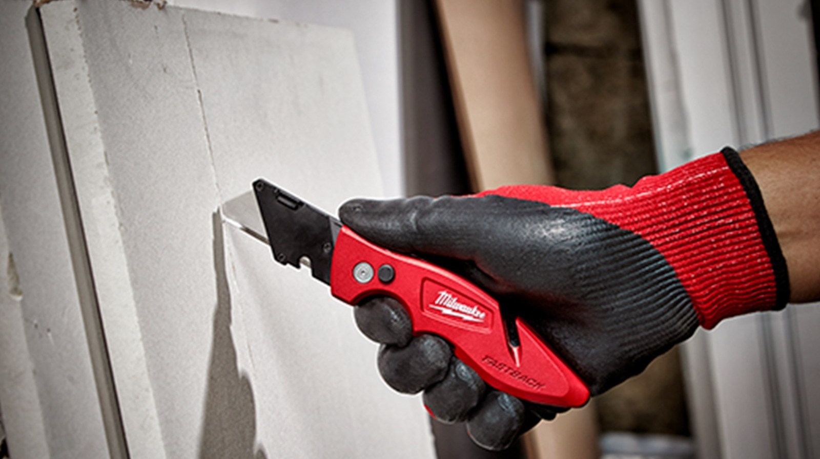 这就是密尔沃基快背车上戴眼镜的人的标志的含义 - Wwtyrd.com