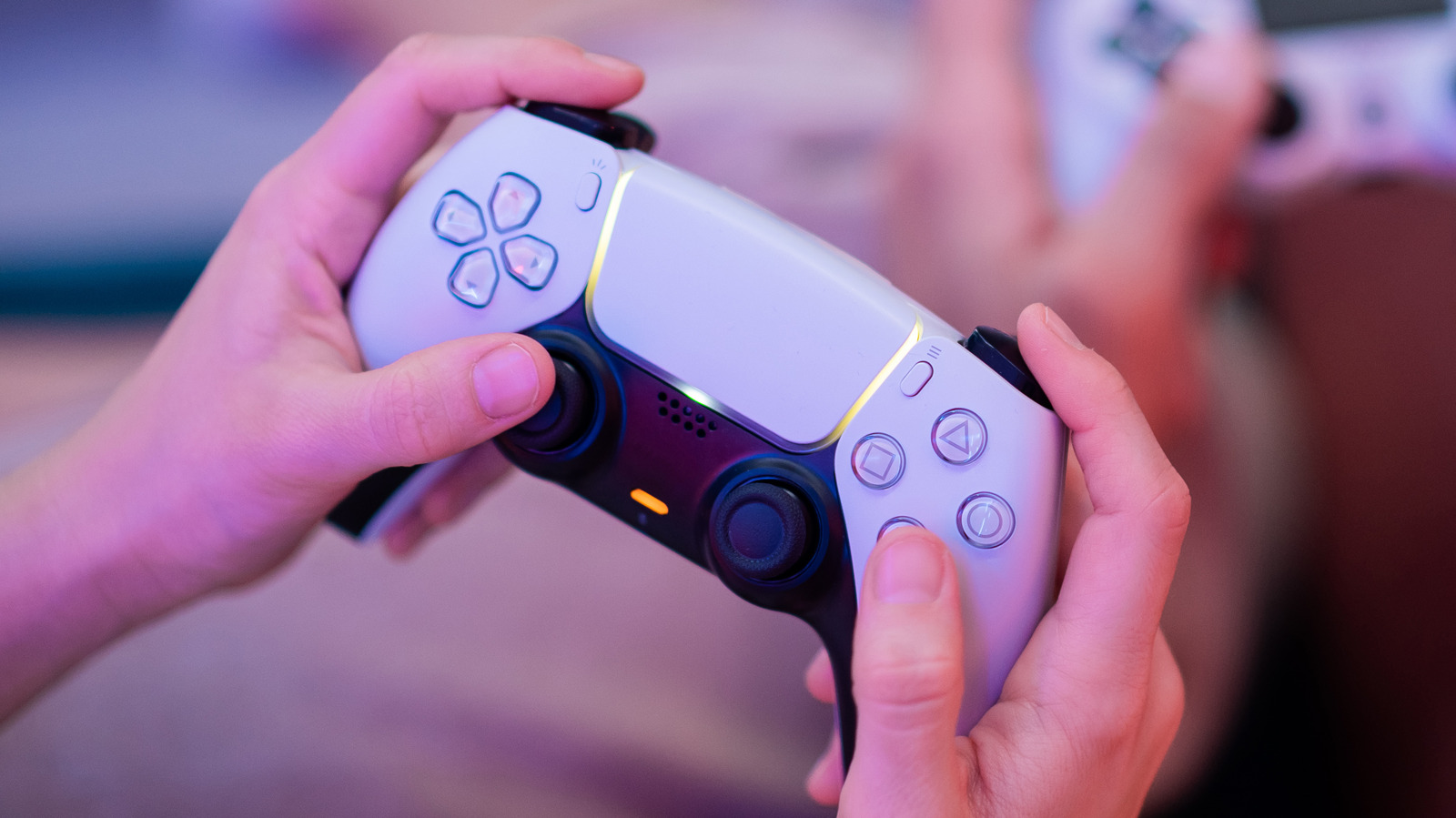 如何将 PS5 控制器连接到 iPhone - Wwtyrd.com