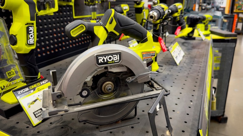 如何查找 Ryobi 工具的型号和零件号 - Wwtyrd.com