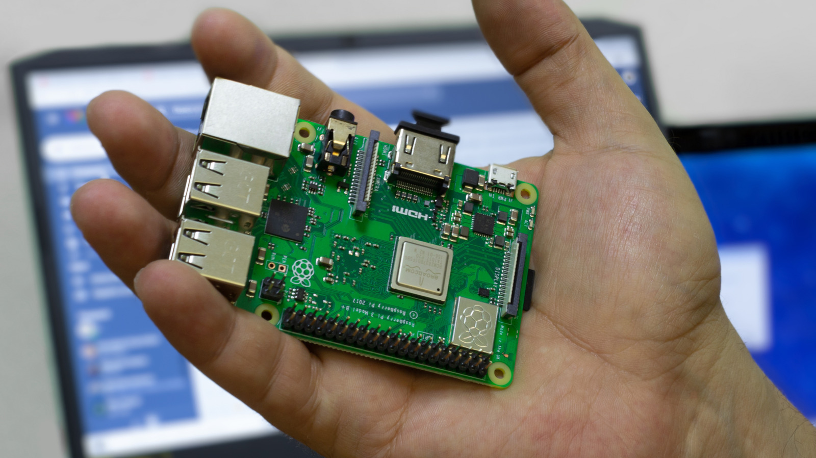 Raspberry Pi：如何通过命令行界面搜索和更改 Wi-Fi 网络 - Wwtyrd.com