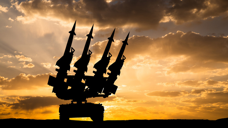 火箭与导弹：这些军事武器有什么区别？ - Wwtyrd.com