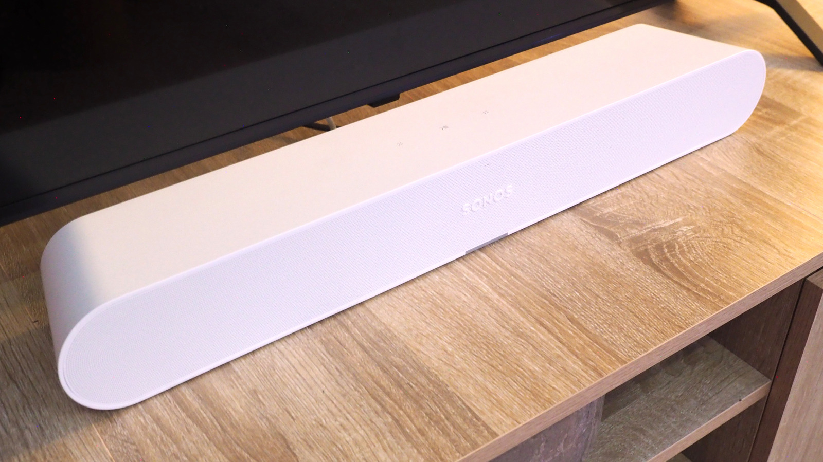 Sonos Ray 是一款售价 279 美元的 Soundbar，适合您电视扬声器性能不佳的情况 - Wwtyrd.com