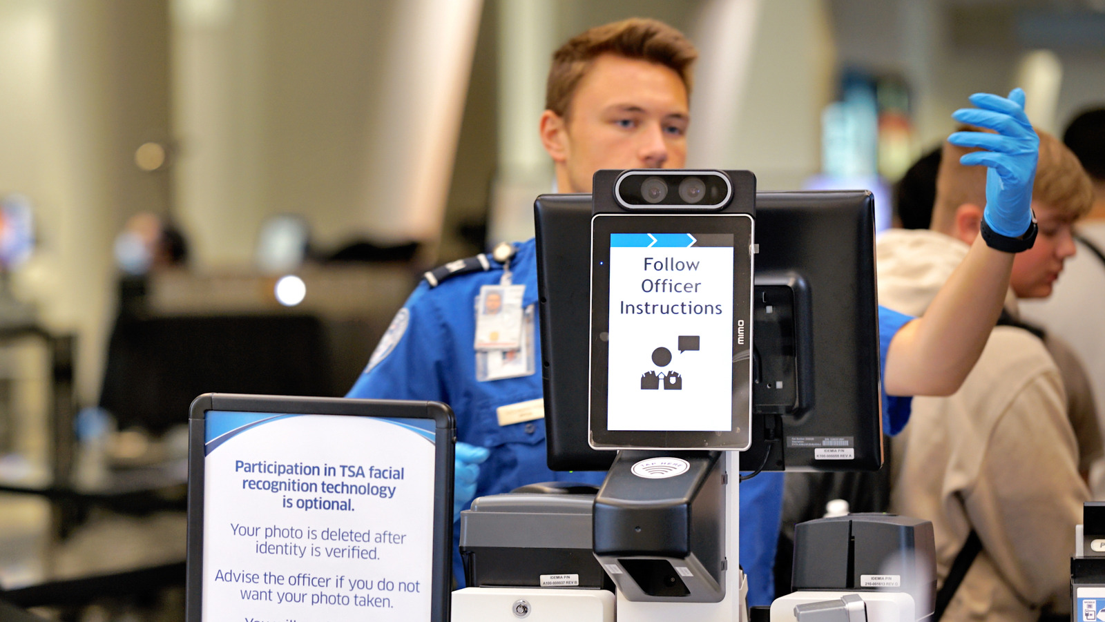 将电子设备带到飞行时要记住的重要TSA规则 - Wwtyrd.com