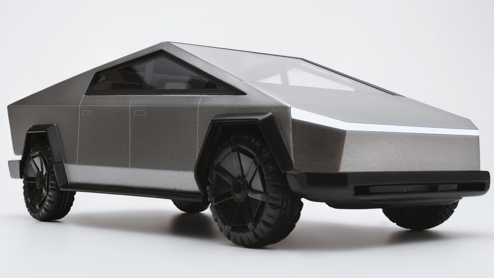 特斯拉 Cyber truck 在拔河比赛中击败福特 F-150 的真正原因 - Wwtyrd.com