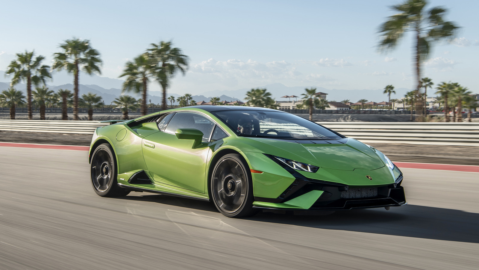 2022 年我们驾驶过的 10 款最佳汽车 - Wwtyrd.com