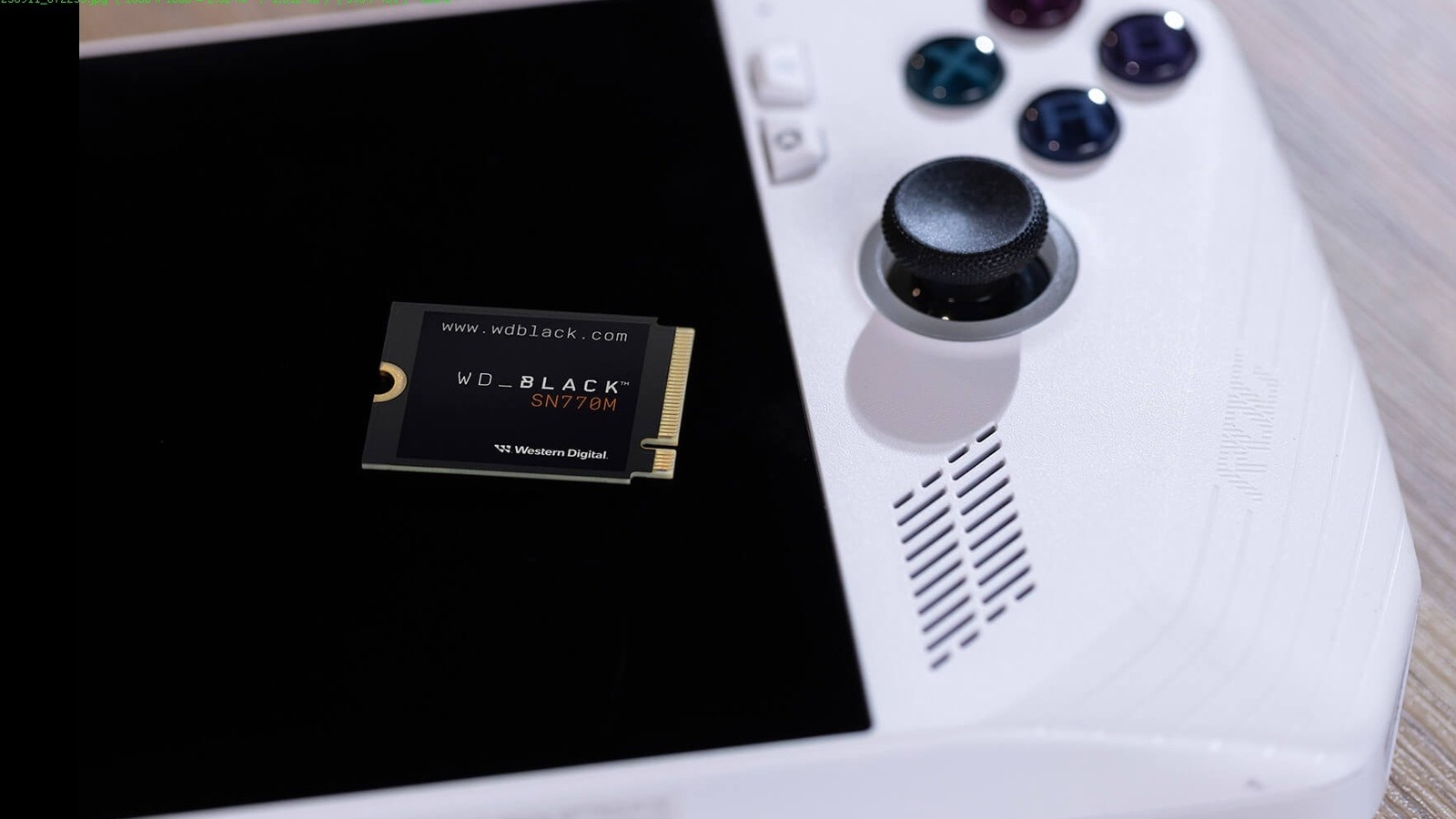 Western Digital 的微型新型 SSD 是 Steam Deck 拥有者的完美升级 - Wwtyrd.com