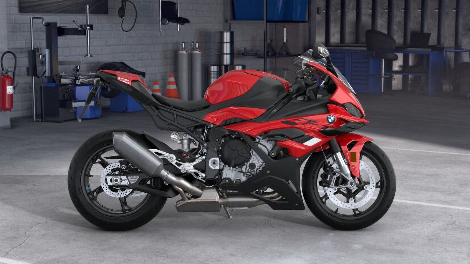 宝马 S 1000 RR 的最高时速是多少？S1K 的价格是多少？