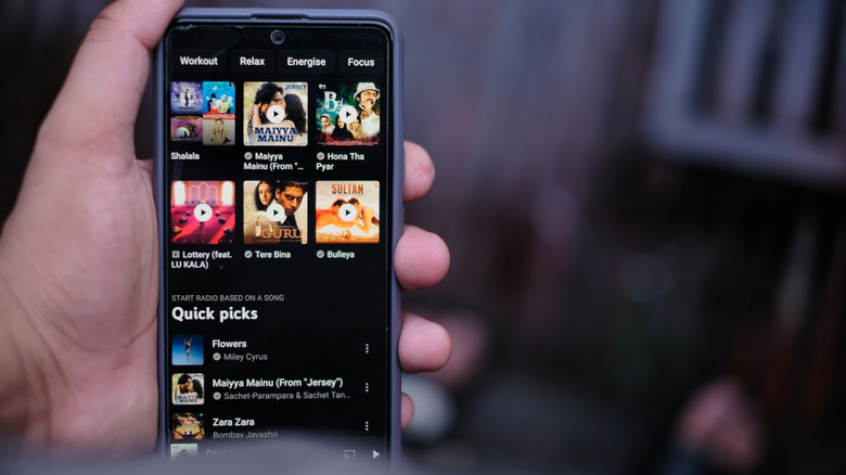 YouTube Music 与 Spotify - 哪个更好？ - Wwtyrd.com