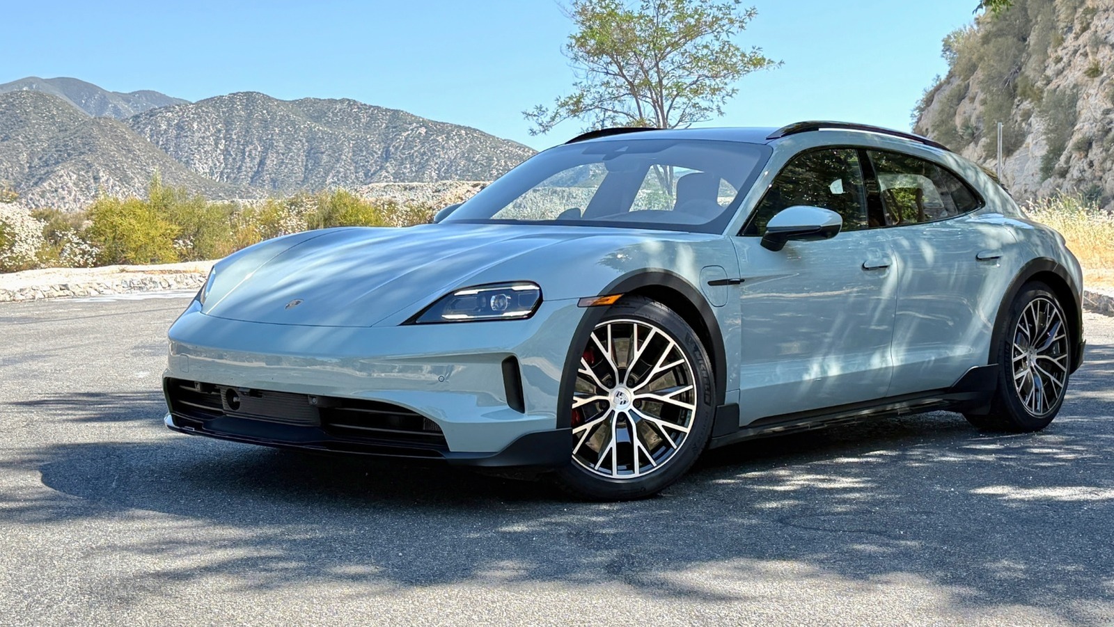 2025 款保時捷 Taycan Cross Turismo 評測：動力和續航里程的提升使 4S 成為最佳選擇 - Wwtyrd.com