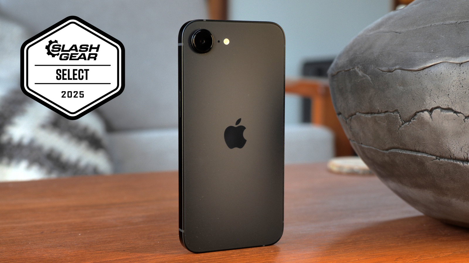 Apple iPhone 16e評論：恰到好處（您的手和錢包） - Wwtyrd.com