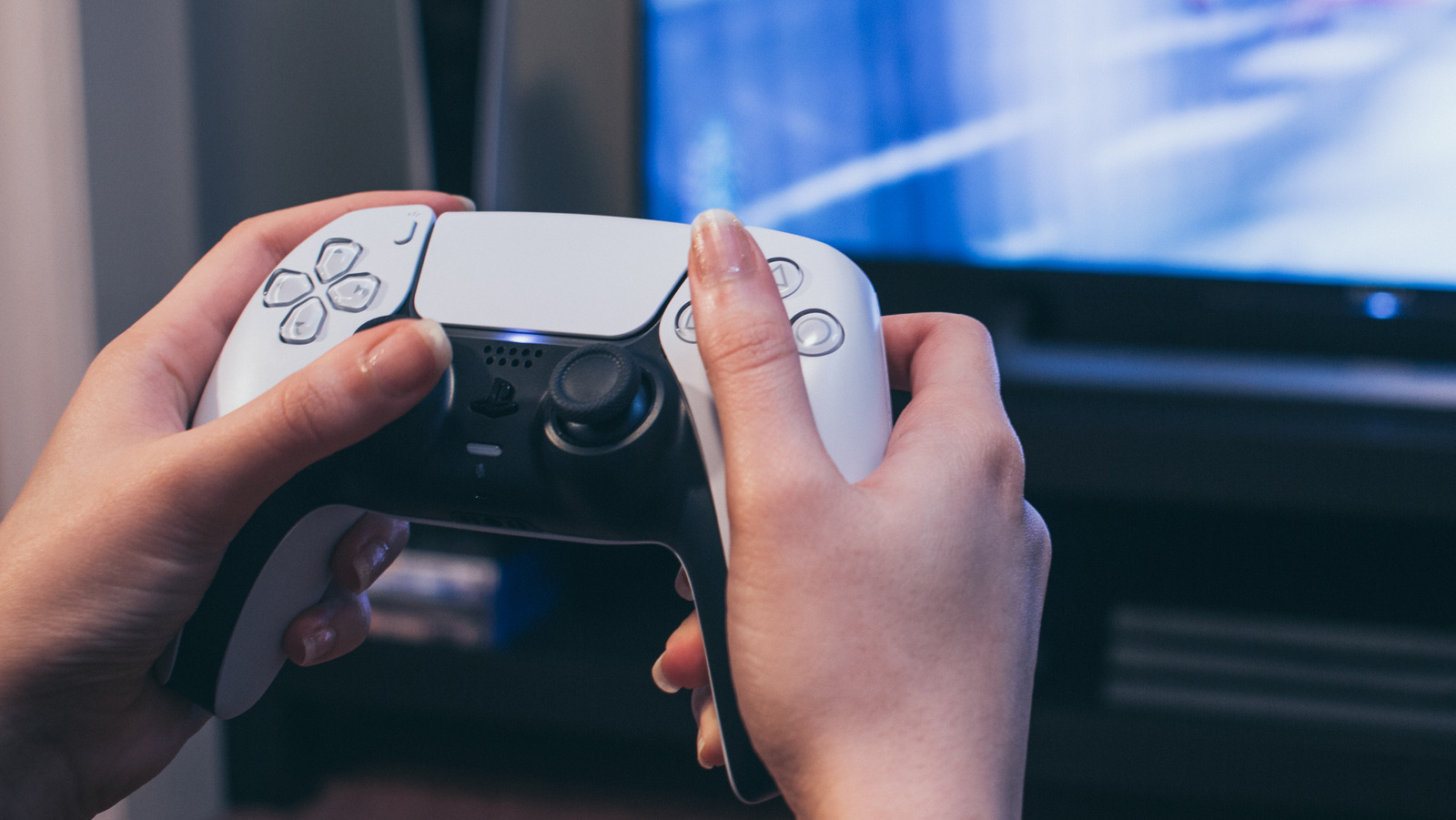 為什麼 PS5 控制器操縱桿會漂移以及如何修復它 - Wwtyrd.com